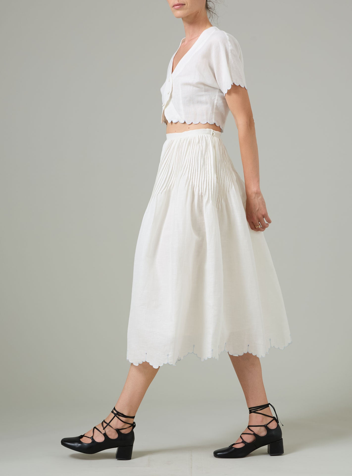 Rachel mini Kaftan - Jacobean Scallops - Grey – Thierry Colson